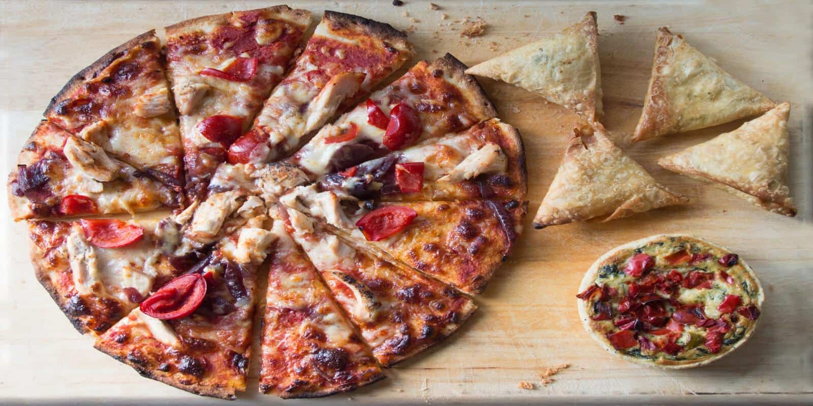 How to Make The Most Delicious Chicken Cheese Pizza?