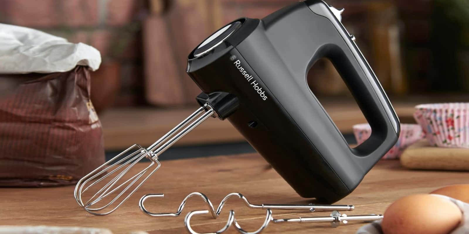 Hand Mixer Shopping Guide: 6 Key Things to Consider