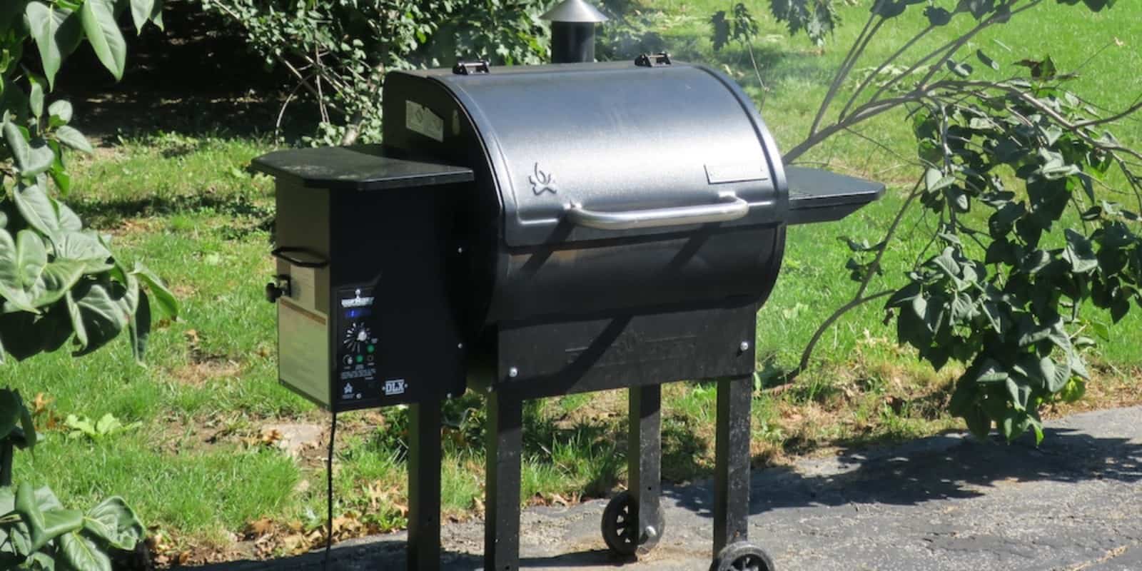 Camp Chef SmokePro DLX Pellet Smoker Review