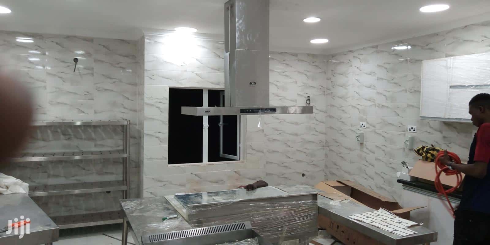 Firegas Island Range Hoods: Professional-Grade Kitchen Ventilation